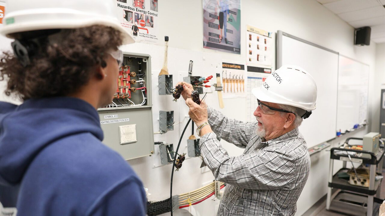 Facilities Maintenance Technician - Virginia Peninsula Community College