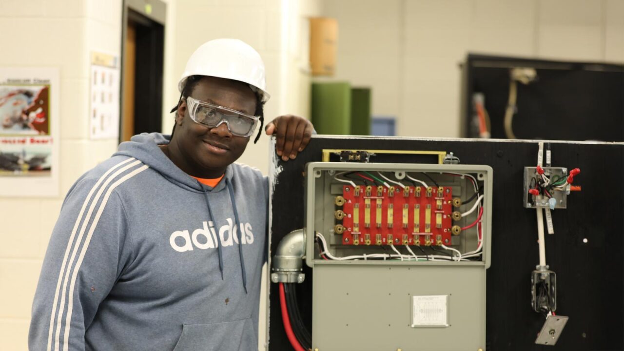 Trades Electrician - Virginia Peninsula Community College