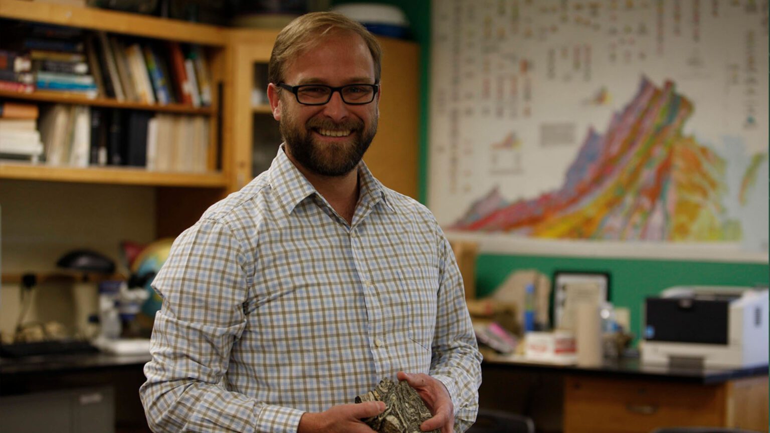 Peter Berquist Chosen for SCHEV’s 2025 Outstanding Faculty Awards ...